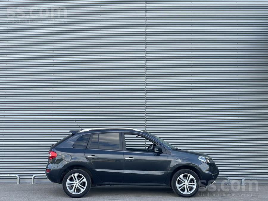 Pelēks Renault Koleos 2012 Rīga, ar dzinēja tilpumu 2.00 L un nobraukumu 191 tūkst. km par 5650 €, foto 6 vietnē AUTOMOTO.COM.LV