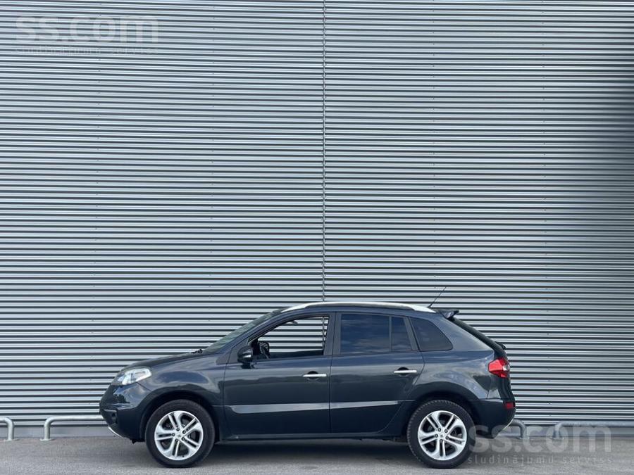 Pelēks Renault Koleos 2012 Rīga, ar dzinēja tilpumu 2.00 L un nobraukumu 191 tūkst. km par 5650 €, foto 7 vietnē AUTOMOTO.COM.LV