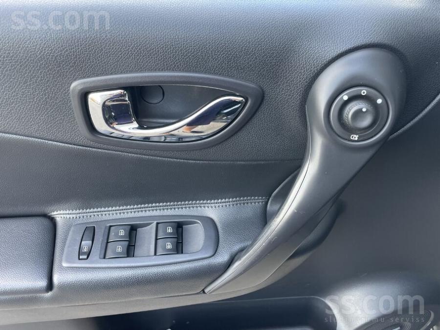 Pelēks Renault Koleos 2012 Rīga, ar dzinēja tilpumu 2.00 L un nobraukumu 191 tūkst. km par 5650 €, foto 11 vietnē AUTOMOTO.COM.LV