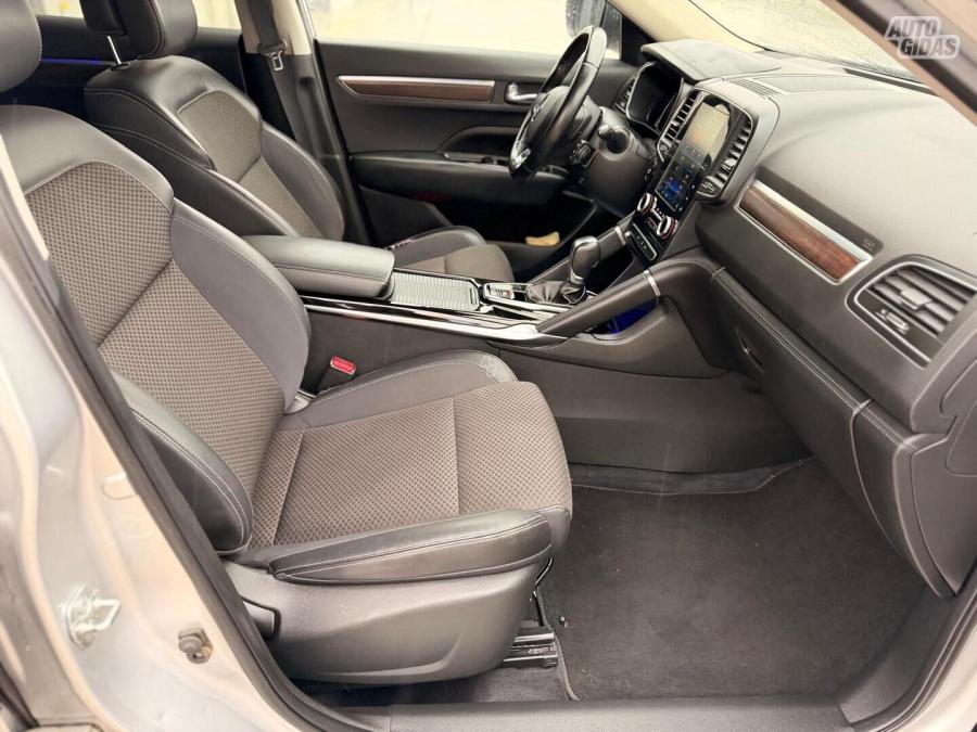Grey Renault Koleos 2018 in Vilnius, with an engine capacity of 2.00 L and mileage of 210 thousand km for 9950 €, photo 33 on AUTOMOTO.COM.LV