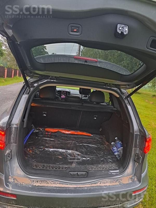 Pelēks Renault Koleos 2018 Bauska, ar dzinēja tilpumu 2.00 L un nobraukumu 245 tūkst. km par 10900 €, foto 8 vietnē AUTOMOTO.COM.LV