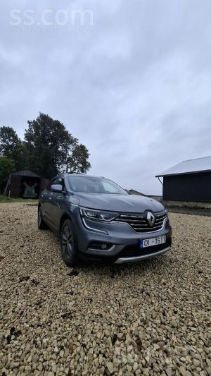 Grey Renault Koleos 2018 in Aizkraukle, with an engine capacity of 2.00 L and mileage of 256 thousand km for 10800 €, photo  on AUTOMOTO.COM.LV