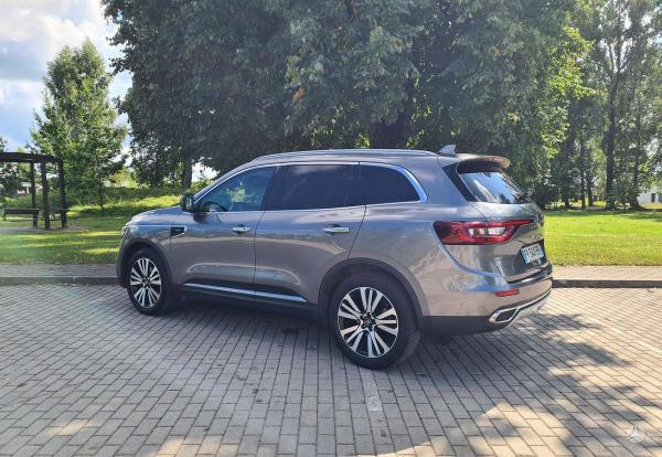 Grey Renault Koleos 2021 in Taurage, with an engine capacity of 2.00 L and mileage of 278 thousand km for 13300 €, photo 9 on AUTOMOTO.COM.LV