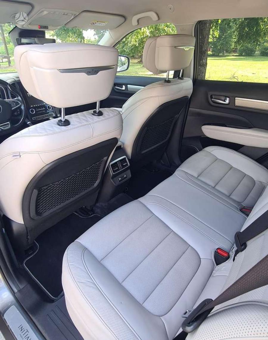 Grey Renault Koleos 2021 in Taurage, with an engine capacity of 2.00 L and mileage of 278 thousand km for 13300 €, photo 15 on AUTOMOTO.COM.LV