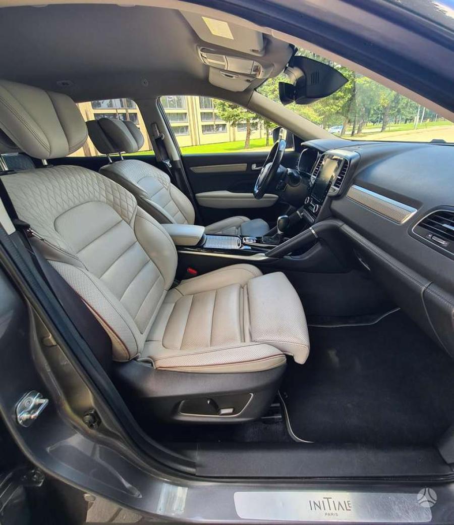 Grey Renault Koleos 2021 in Taurage, with an engine capacity of 2.00 L and mileage of 278 thousand km for 13300 €, photo 16 on AUTOMOTO.COM.LV
