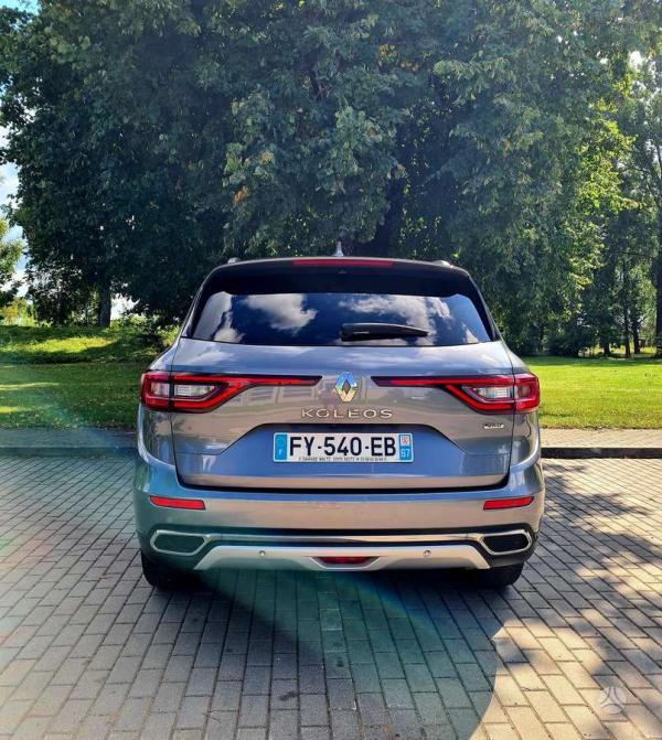 Grey Renault Koleos 2021 in Taurage, with an engine capacity of 2.00 L and mileage of 278 thousand km for 12400 €, photo 3 on AUTOMOTO.COM.LV