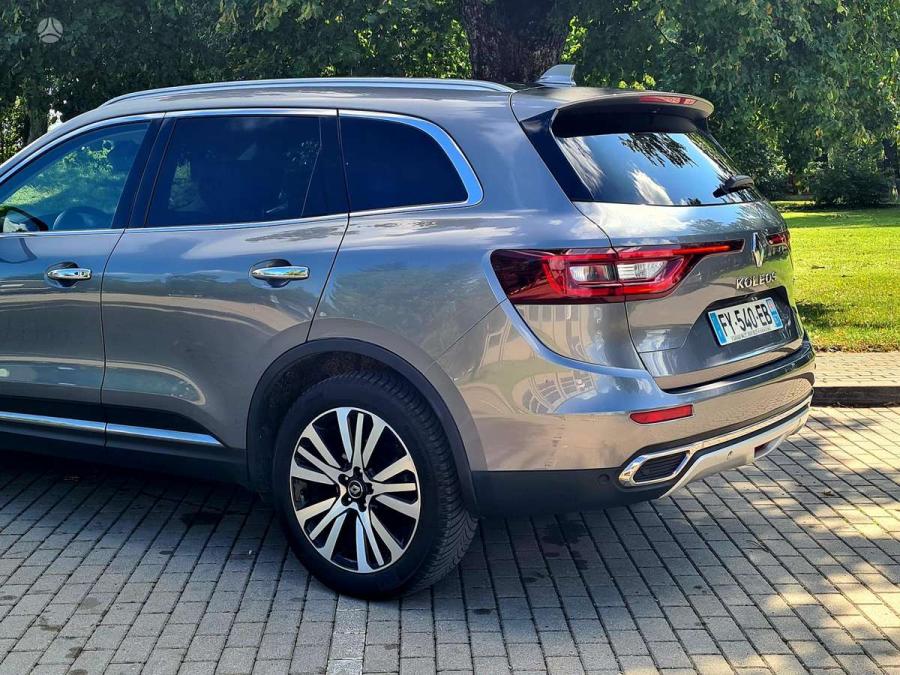 Grey Renault Koleos 2021 in Taurage, with an engine capacity of 2.00 L and mileage of 278 thousand km for 12400 €, photo 12 on AUTOMOTO.COM.LV