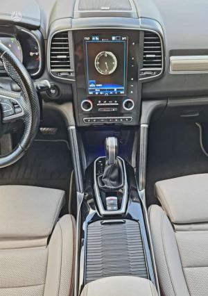 Grey Renault Koleos 2021 in Taurage, with an engine capacity of 2.00 L and mileage of 278 thousand km for 12400 €, photo 27 on AUTOMOTO.COM.LV