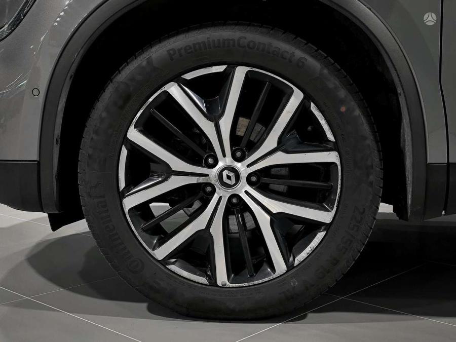 Grey Renault Koleos 2022 in Kaunas, with an engine capacity of 1.33 L and mileage of 48 thousand km for 19300 €, photo 8 on AUTOMOTO.COM.LV
