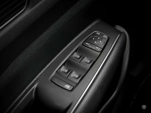 Grey Renault Koleos 2022 in Kaunas, with an engine capacity of 1.33 L and mileage of 48 thousand km for 19300 €, photo 23 on AUTOMOTO.COM.LV
