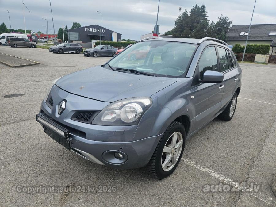 Pelēks Renault Koleos 2008 Tallina, ar dzinēja tilpumu 2.00 L un nobraukumu 330 tūkst. km par 2100 €, foto 1 vietnē AUTOMOTO.COM.LV