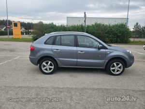 Pelēks Renault Koleos 2008 Tallina, ar dzinēja tilpumu 2.00 L un nobraukumu 330 tūkst. km par 2100 €, foto 5 vietnē AUTOMOTO.COM.LV