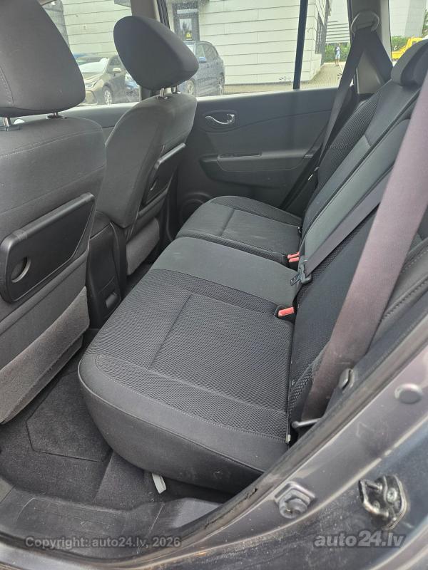 Pelēks Renault Koleos 2008 Tallina, ar dzinēja tilpumu 2.00 L un nobraukumu 330 tūkst. km par 2100 €, foto 6 vietnē AUTOMOTO.COM.LV