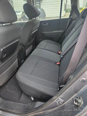 Pelēks Renault Koleos 2008 Tallina, ar dzinēja tilpumu 2.00 L un nobraukumu 330 tūkst. km par 2100 €, foto 7 vietnē AUTOMOTO.COM.LV