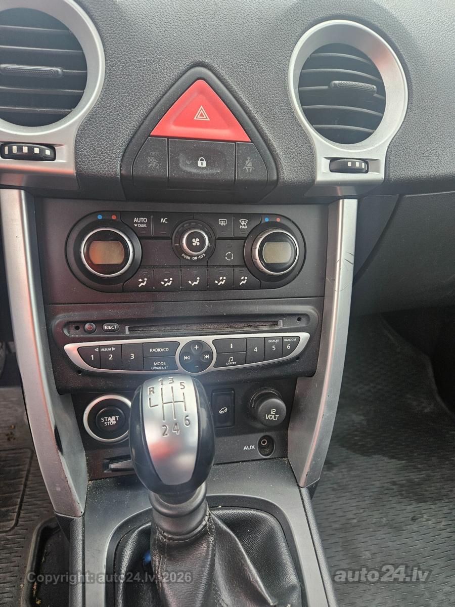 Pelēks Renault Koleos 2008 Tallina, ar dzinēja tilpumu 2.00 L un nobraukumu 330 tūkst. km par 2100 €, foto 12 vietnē AUTOMOTO.COM.LV