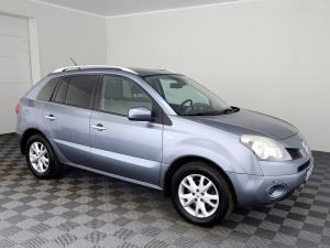 Grey Renault Koleos 2008 in Tallinn, with an engine capacity of 2.00 L and mileage of 319 thousand km for 2399 €, photo 10 on AUTOMOTO.COM.LV