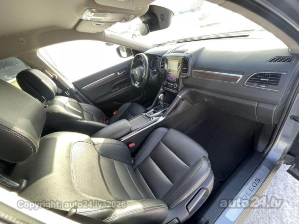 Grey Renault Koleos 2019 in Tartu, with an engine capacity of 2.00 L and mileage of 196 thousand km for 14999 €, photo 5 on AUTOMOTO.COM.LV