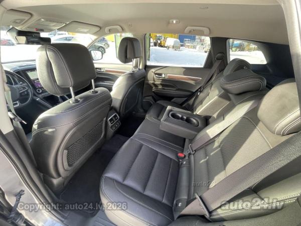 Pelēks Renault Koleos 2019 Tartu, ar dzinēja tilpumu 2.00 L un nobraukumu 196 tūkst. km par 14999 €, foto 11 vietnē AUTOMOTO.COM.LV