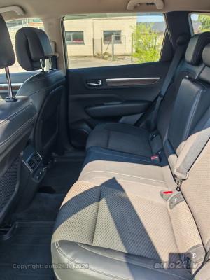 Grey Renault Koleos 2019 in Tallinn, with an engine capacity of 1.70 L and mileage of 173 thousand km for 16400 €, photo 10 on AUTOMOTO.COM.LV
