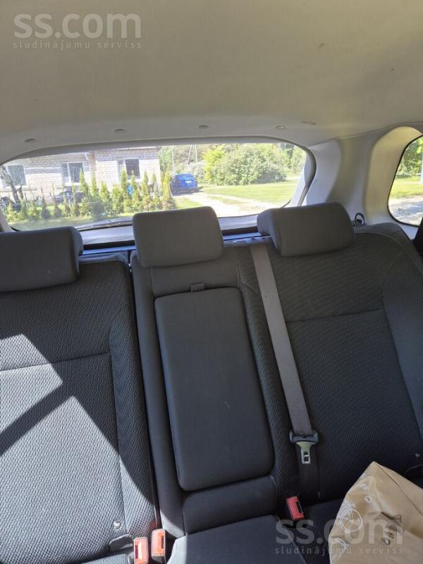 Sarkans Renault Koleos 2008 Rīga, ar dzinēja tilpumu 2.00 L un nobraukumu 258 tūkst. km par 4600 €, foto 6 vietnē AUTOMOTO.COM.LV