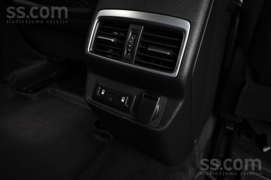 Violets Renault Koleos 2018 Jelgava, ar dzinēja tilpumu 2.00 L un nobraukumu 259 tūkst. km par 13600 €, foto 10 vietnē AUTOMOTO.COM.LV