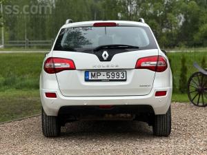 White Renault Koleos 2009 in Jelgava, with an engine capacity of 2.00 L and mileage of 0 thousand km for 3400 €, photo 7 on AUTOMOTO.COM.LV