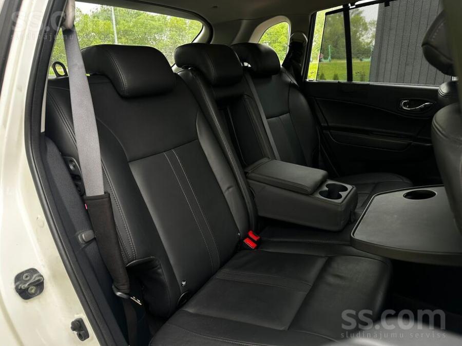White Renault Koleos 2009 in Jelgava, with an engine capacity of 2.00 L and mileage of 0 thousand km for 3400 €, photo 13 on AUTOMOTO.COM.LV