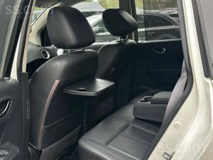 White Renault Koleos 2009 in Jelgava, with an engine capacity of 2.00 L and mileage of 0 thousand km for 3400 €, photo 15 on AUTOMOTO.COM.LV