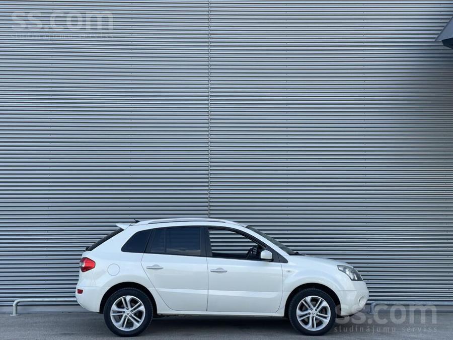 Balts Renault Koleos 2010 Rīga, ar dzinēja tilpumu 2.00 L un nobraukumu 257 tūkst. km par 4250 €, foto 6 vietnē AUTOMOTO.COM.LV
