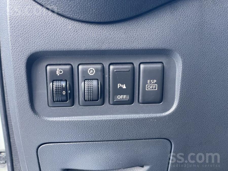 Balts Renault Koleos 2010 Rīga, ar dzinēja tilpumu 2.00 L un nobraukumu 257 tūkst. km par 4250 €, foto 10 vietnē AUTOMOTO.COM.LV