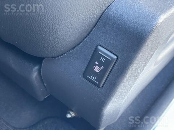 Balts Renault Koleos 2010 Rīga, ar dzinēja tilpumu 2.00 L un nobraukumu 257 tūkst. km par 4250 €, foto 10 vietnē AUTOMOTO.COM.LV