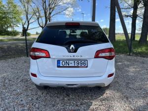 White Renault Koleos 2011 in Cesis, with an engine capacity of 2.00 L and mileage of 0 thousand km for 5400 €, photo 6 on AUTOMOTO.COM.LV