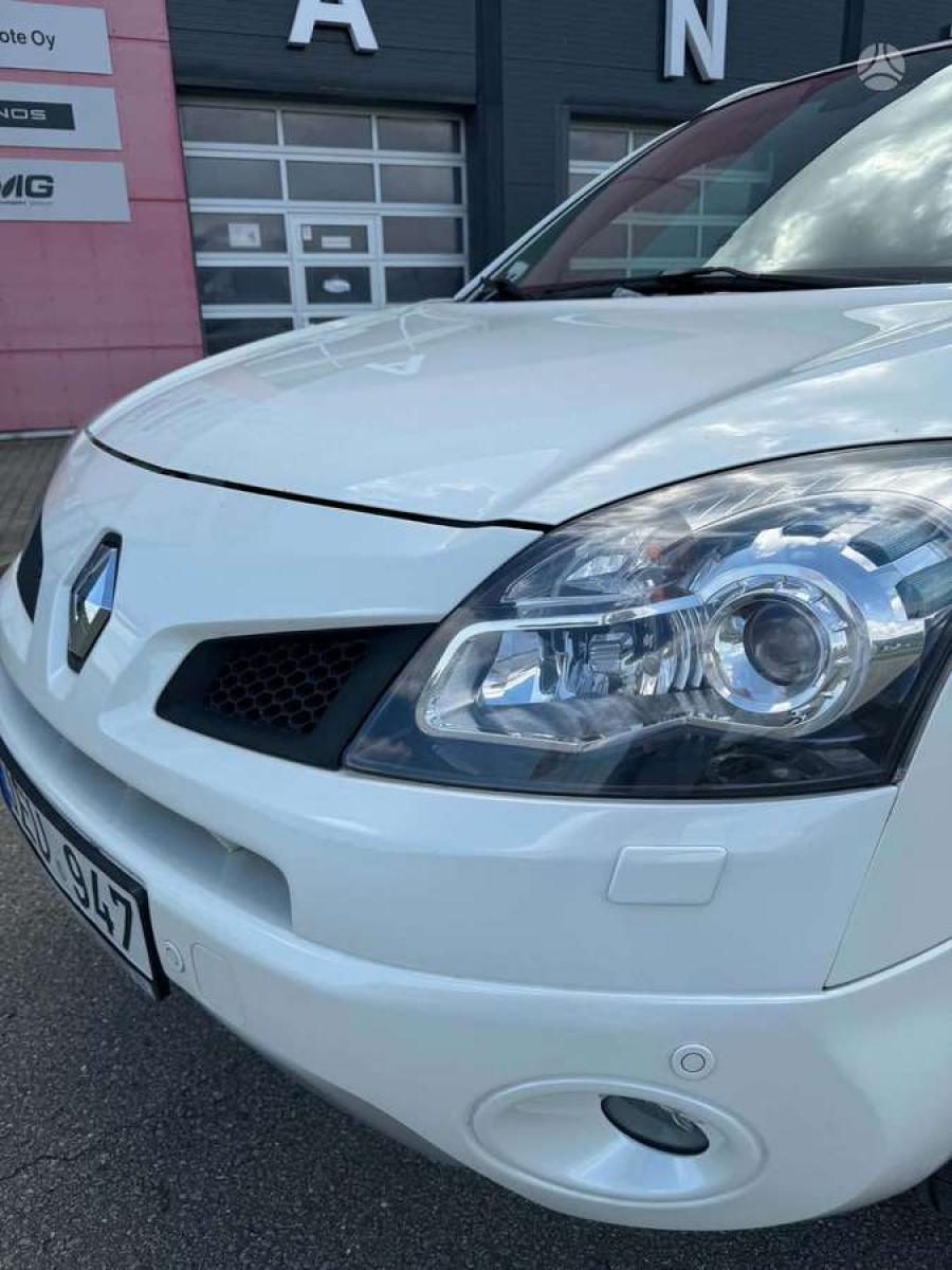 Balts Renault Koleos 2011 Panevēža, ar dzinēja tilpumu 2.00 L un nobraukumu 375 tūkst. km par 3800 €, foto 8 vietnē AUTOMOTO.COM.LV