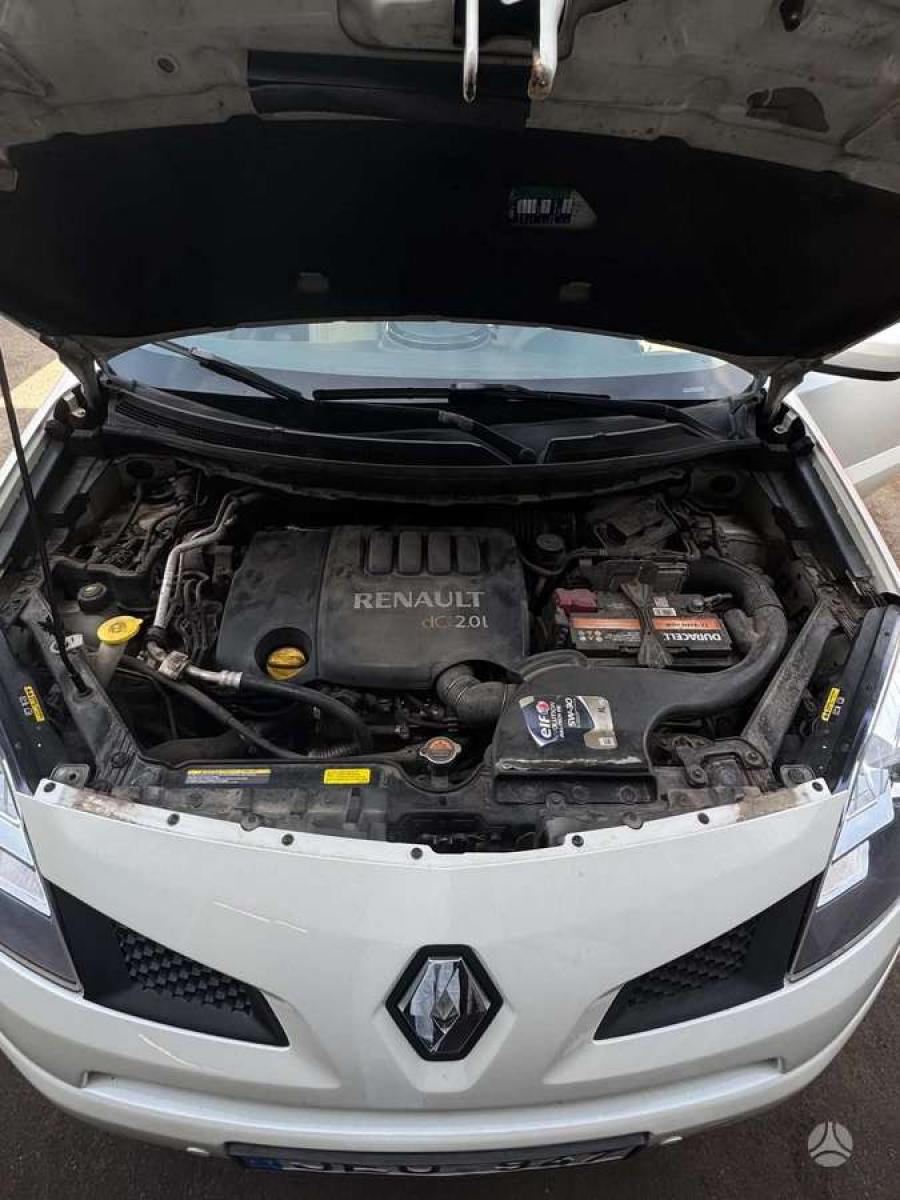 Balts Renault Koleos 2011 Panevēža, ar dzinēja tilpumu 2.00 L un nobraukumu 375 tūkst. km par 3800 €, foto 11 vietnē AUTOMOTO.COM.LV