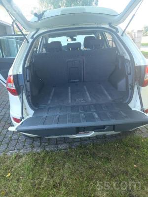 White Renault Koleos 2011 in Jelgava, with an engine capacity of 2.00 L and mileage of 201 thousand km for 4500 €, photo 8 on AUTOMOTO.COM.LV