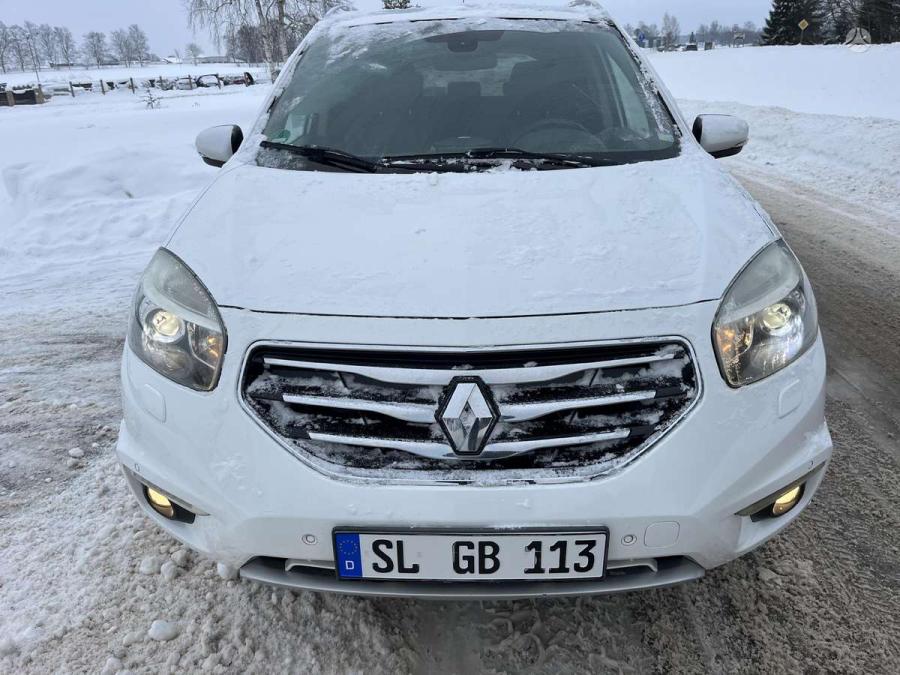 White Renault Koleos 2012 in Plunge, with an engine capacity of 2.00 L and mileage of 230 thousand km for 3950 €, photo 5 on AUTOMOTO.COM.LV
