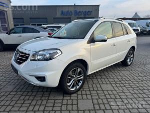 Белый Рено Колеос 2012 в Цесис, объемом двигателя 2.00 л и пробегом 214 тыс. км за 6750 €, фото  на AUTOMOTO.COM.LV