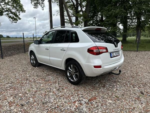 Balts Renault Koleos 2012 Cēsis, ar dzinēja tilpumu 2.00 L un nobraukumu 0 tūkst. km par 6700 €, foto 4 vietnē AUTOMOTO.COM.LV
