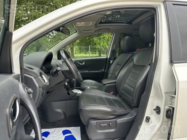 Balts Renault Koleos 2012 Cēsis, ar dzinēja tilpumu 2.00 L un nobraukumu 0 tūkst. km par 6700 €, foto 6 vietnē AUTOMOTO.COM.LV