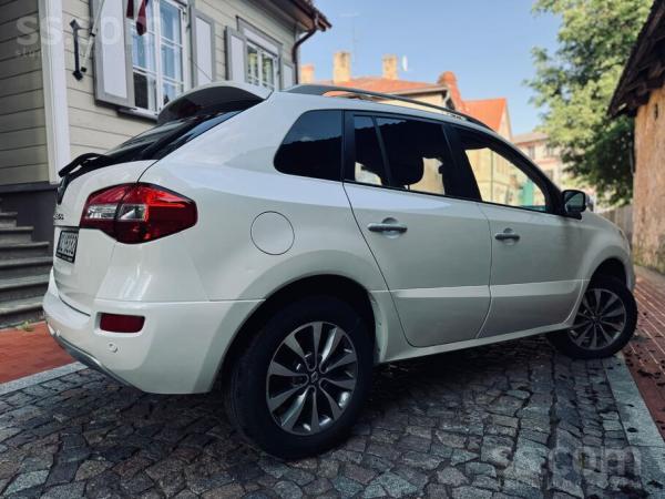 Balts Renault Koleos 2012 Cēsis, ar dzinēja tilpumu 2.00 L un nobraukumu 0 tūkst. km par 5990 €, foto 6 vietnē AUTOMOTO.COM.LV
