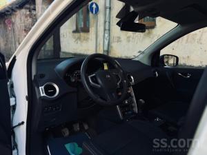 White Renault Koleos 2012 in Cesis, with an engine capacity of 2.00 L and mileage of 0 thousand km for 5990 €, photo 23 on AUTOMOTO.COM.LV