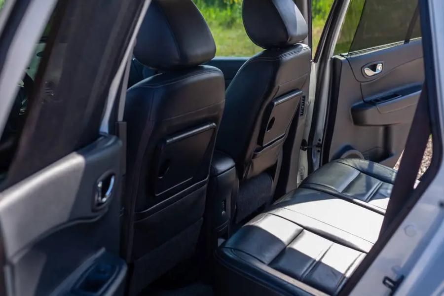 Balts Renault Koleos 2012 Rīga, ar dzinēja tilpumu 2.00 L un nobraukumu 265 tūkst. km par 6995 €, foto 20 vietnē AUTOMOTO.COM.LV
