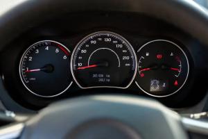 Balts Renault Koleos 2012 Rīga, ar dzinēja tilpumu 2.00 L un nobraukumu 265 tūkst. km par 6995 €, foto 29 vietnē AUTOMOTO.COM.LV