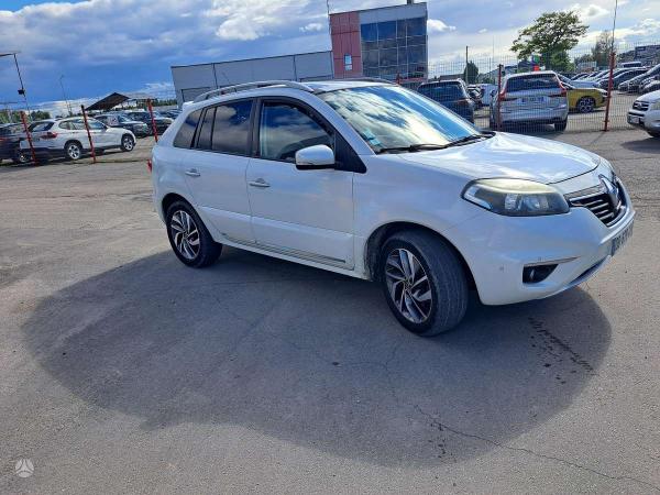 Balts Renault Koleos 2013 Tauragė, ar dzinēja tilpumu 2.00 L un nobraukumu 251 tūkst. km par 3600 €, foto 5 vietnē AUTOMOTO.COM.LV