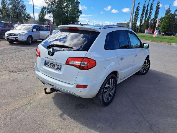 Balts Renault Koleos 2013 Tauragė, ar dzinēja tilpumu 2.00 L un nobraukumu 251 tūkst. km par 3600 €, foto 6 vietnē AUTOMOTO.COM.LV