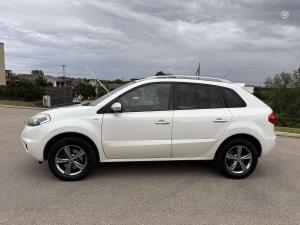 Balts Renault Koleos 2013 Tauragė, ar dzinēja tilpumu 2.00 L un nobraukumu 210 tūkst. km par 4700 €, foto 5 vietnē AUTOMOTO.COM.LV