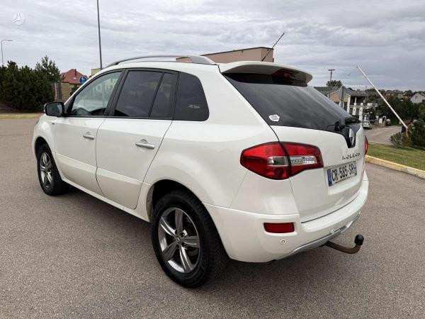 Balts Renault Koleos 2013 Tauragė, ar dzinēja tilpumu 2.00 L un nobraukumu 210 tūkst. km par 4700 €, foto 5 vietnē AUTOMOTO.COM.LV
