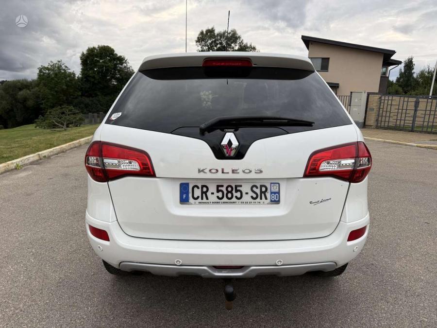 Balts Renault Koleos 2013 Tauragė, ar dzinēja tilpumu 2.00 L un nobraukumu 210 tūkst. km par 4700 €, foto 7 vietnē AUTOMOTO.COM.LV