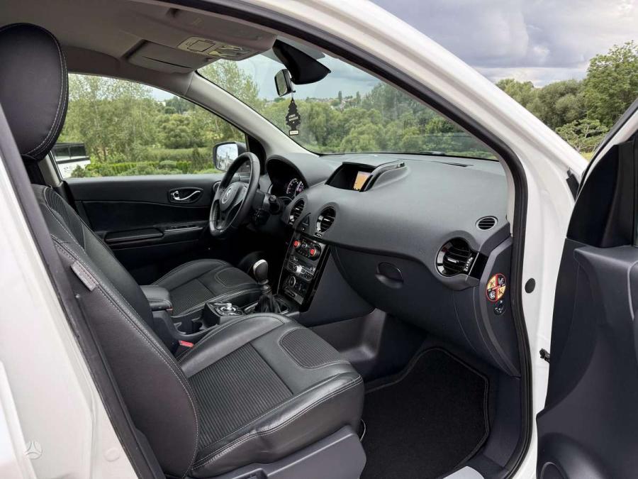 Balts Renault Koleos 2013 Tauragė, ar dzinēja tilpumu 2.00 L un nobraukumu 210 tūkst. km par 4700 €, foto 20 vietnē AUTOMOTO.COM.LV