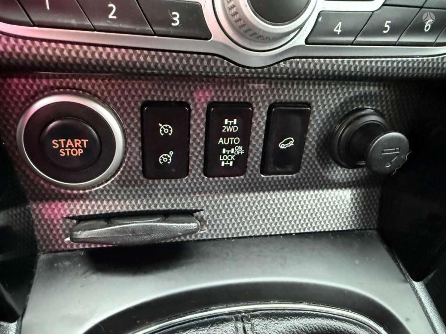 Balts Renault Koleos 2013 Tauragė, ar dzinēja tilpumu 2.00 L un nobraukumu 210 tūkst. km par 4700 €, foto 24 vietnē AUTOMOTO.COM.LV